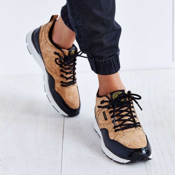 Gourmet | Shoes | Rare Mens Gourmet Nfn The 35 Lite Sneaker Black And ...